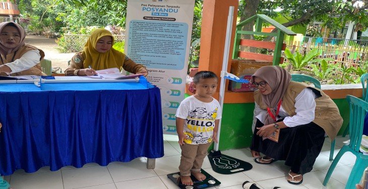 Pelaksanaan Posyandu Desa Bonto Jai: Upaya Nyata Meningkatkan Kesehatan ...